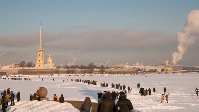 "ЯПОНКА В ПИТЕРЕ"... (Фото Александра Алексеева (СПб), музыка - Ikuko Kawai (скрипка))