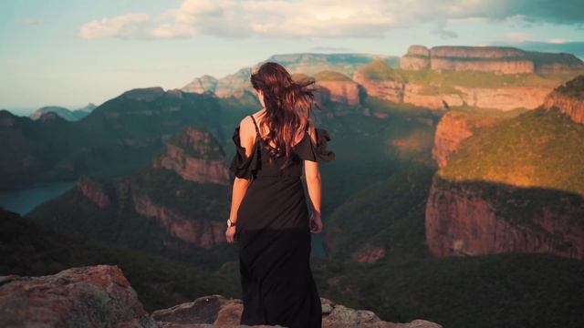 На вершине гор.