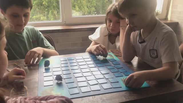 Развлекательное инфобюрю.