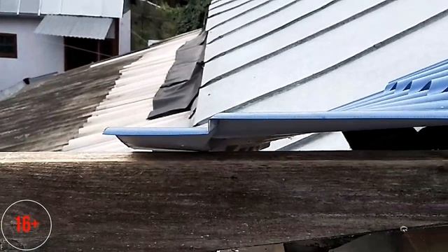 Переделка крыши. Купили дом в деревне.