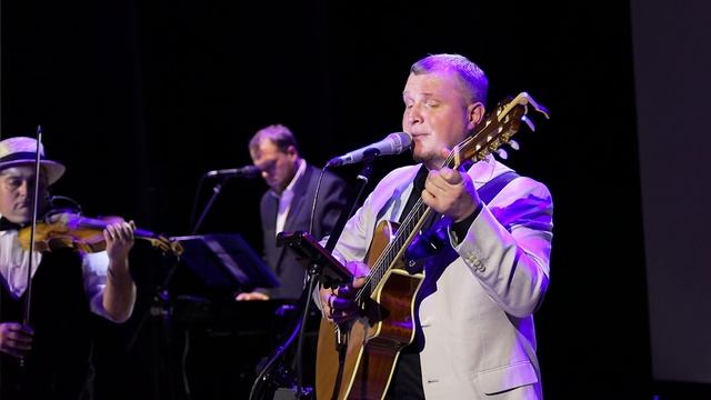 Grand Positive - «Есть глаза у цветов» (сл. Р.Гамзатов, муз. О.Фельцман)