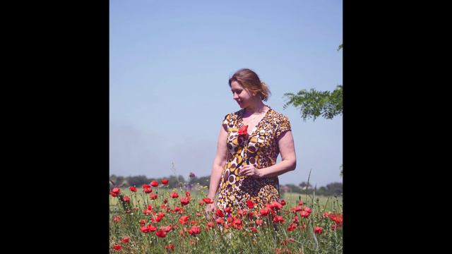 "ЛЮБИТЕ ЖИЗНЬ ОТКРЫТОЮ ДУШОЮ"... (Фото Ольги ТОКАРЕВОЙ (Москва), музыка Франсиса ПУЛЕНКА (Франция))