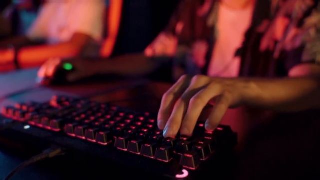 Почему знак электроной почты называеться собачкой?