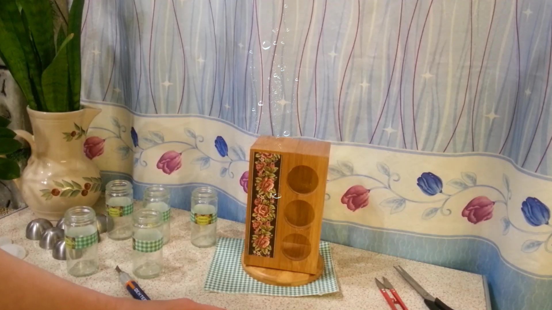 Декор баночек для специй.