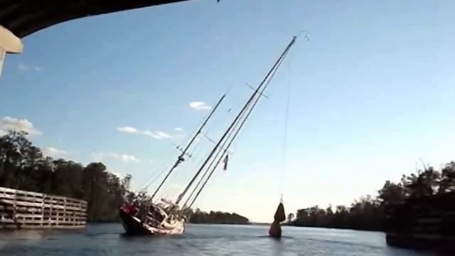 Особые случаи управления -Проход под мостом - Как с 25-метровой мачтой пройти под 20-метровым мостом