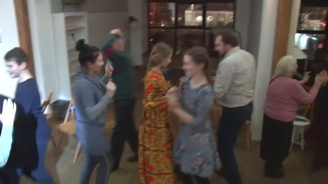 Хоровод Новосибирской области 'Я у батюшки жила'. Русский хор любителей 25+
