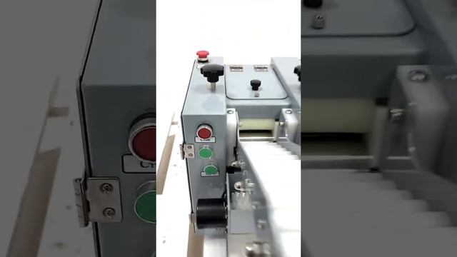 ? Машина для изготовления тестовых кружков JPG50