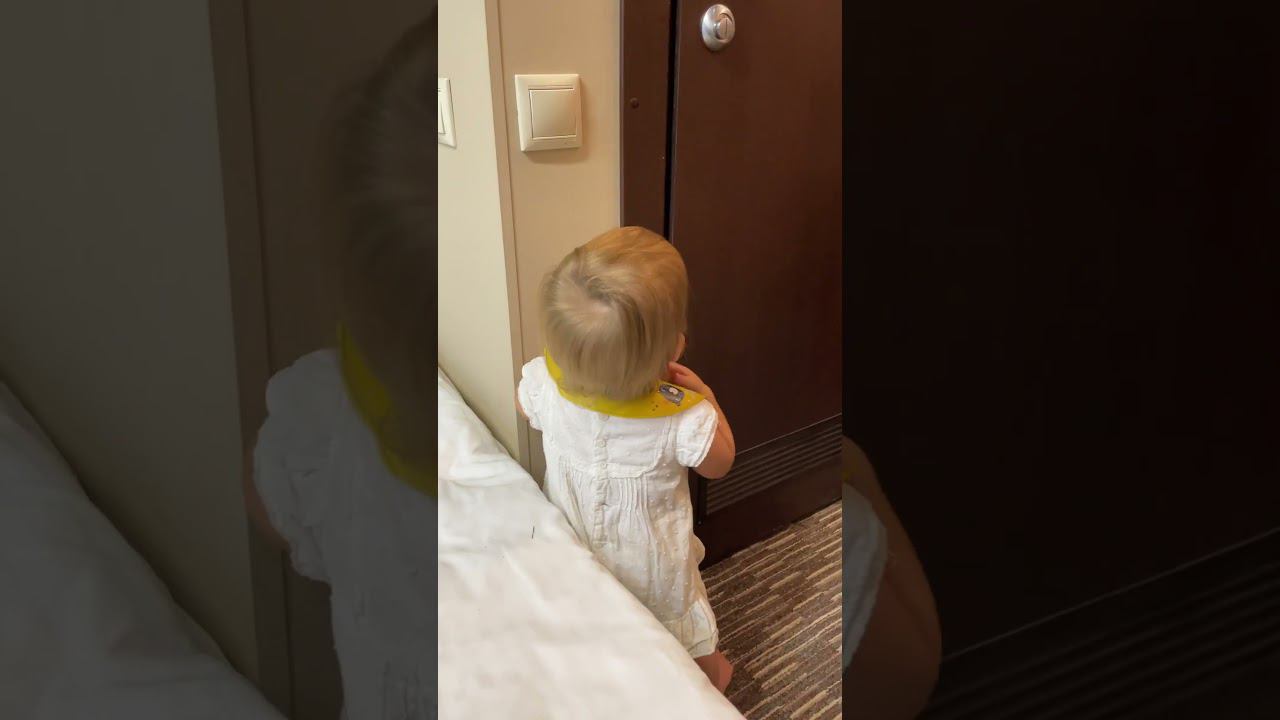 Маленькая хулиганка. В темноте интереснее )) #asasha #малышихулиганят #shorts