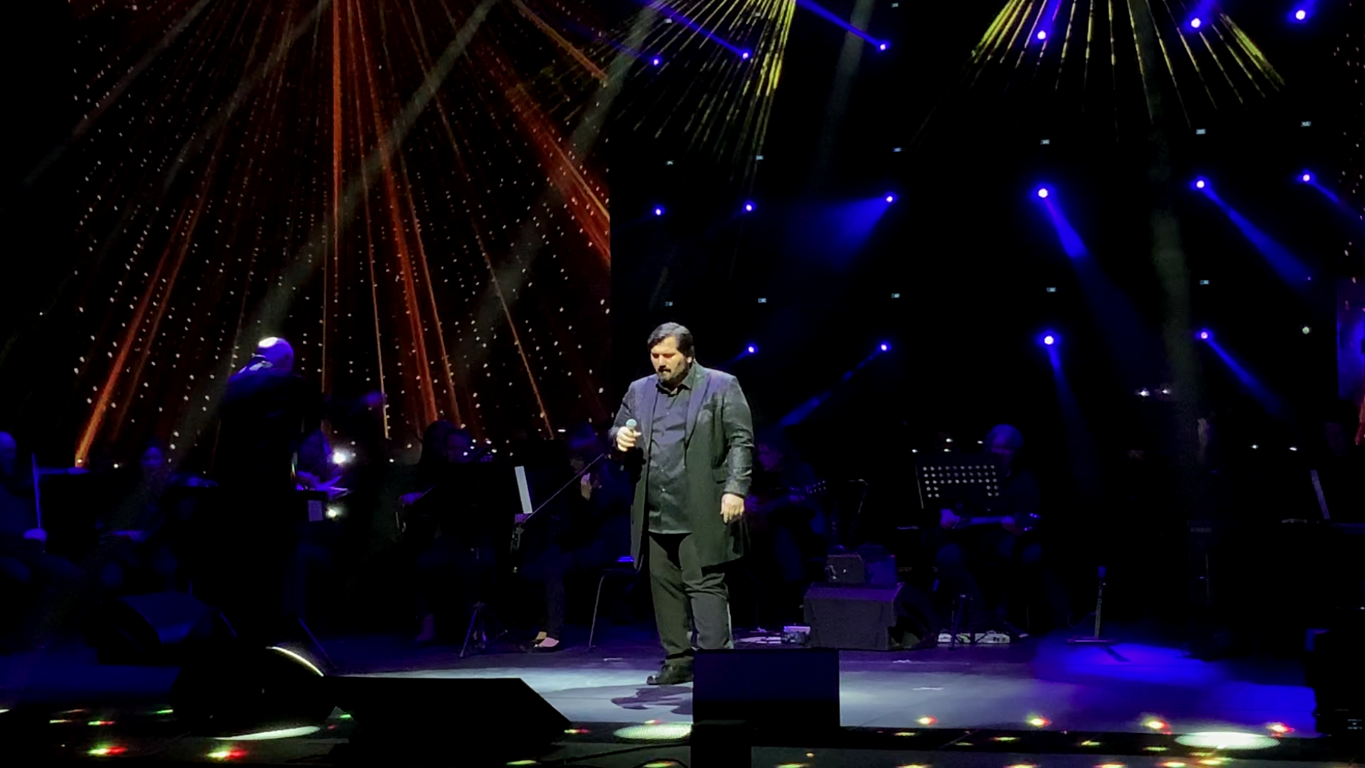 Время прекрасных принцев: Шарип Умханов