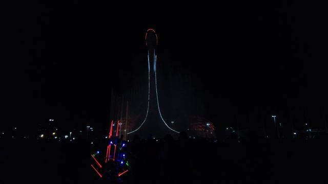 Livin' la Vida Loca   Поющий фонтан   Сочи   Олимпийский парк   Чаша Олимпийского огня.mkv