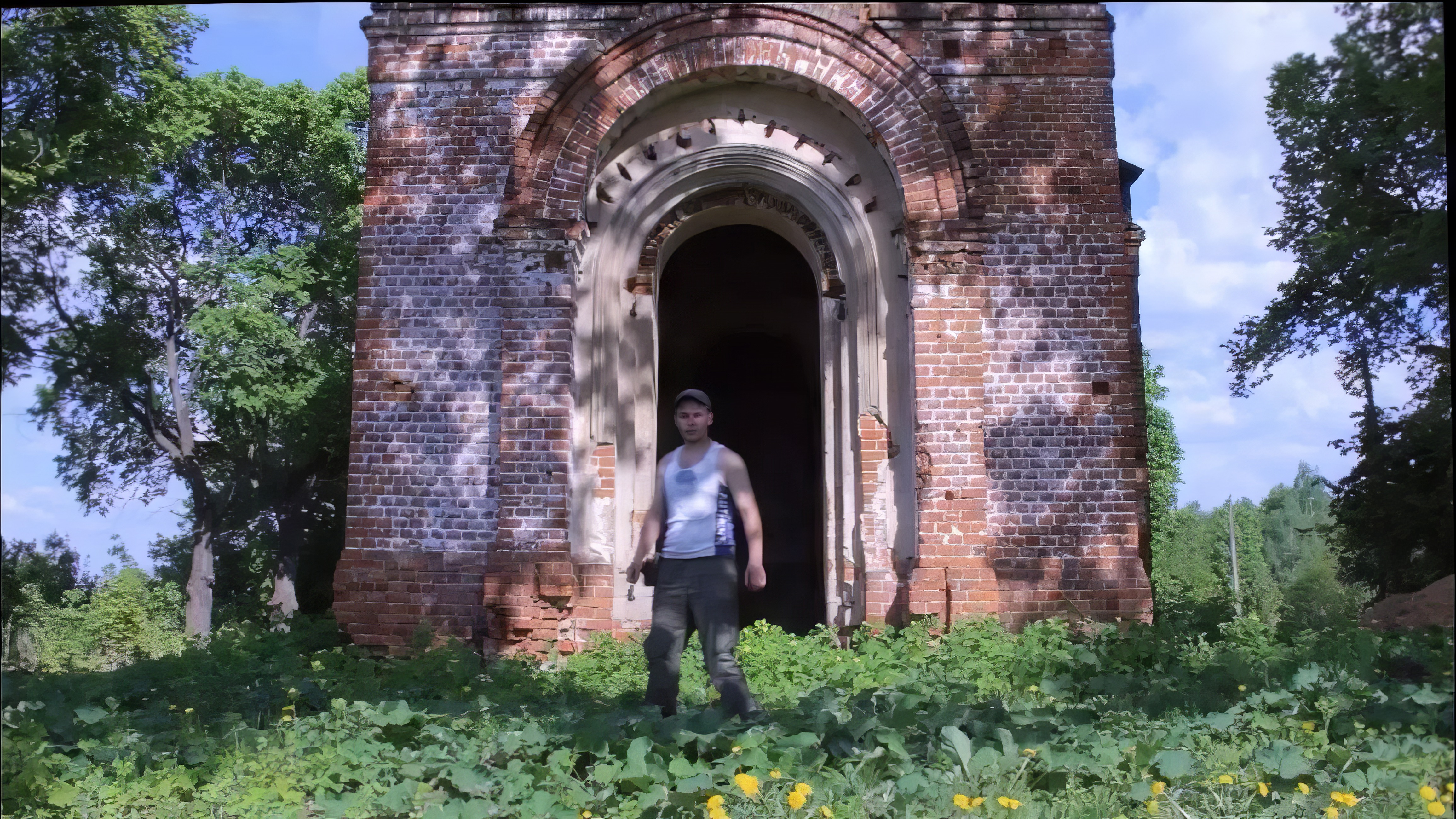 Поход в село Старое Киркино к заброшенной Покровской церкви