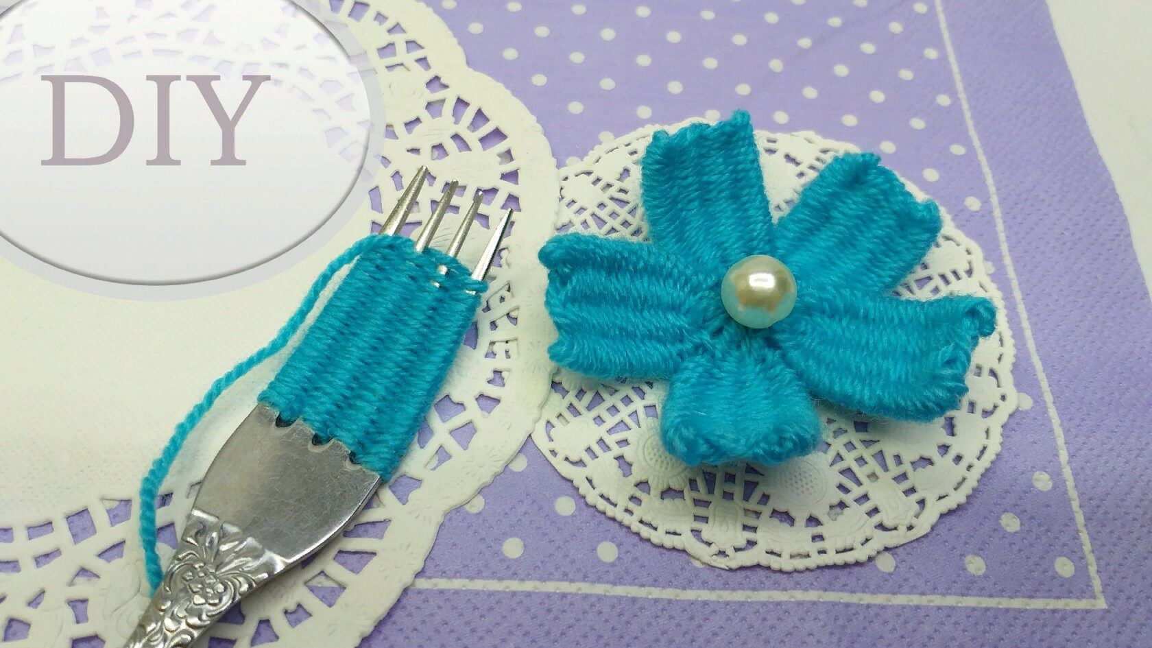 Цветы из пряжи  (вяжем на на вилке )