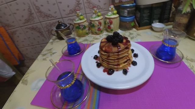 Панкейки с ежевикой. Рецепт приготовления.