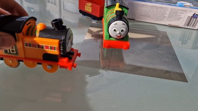 Новый паровозик Перси. ТОМАС и его ДРУЗЬЯ.