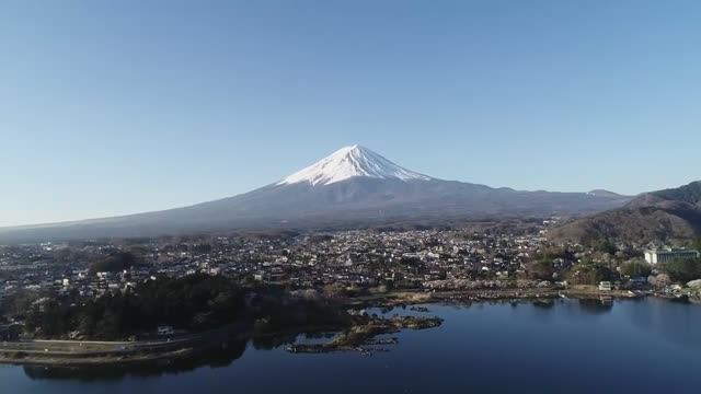 Japan 4K - Relaxing Music Along With Beautiful Nature Videos
