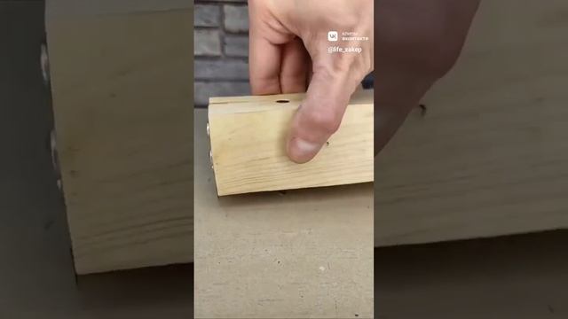 Круглое отверстие в гипсокартоне