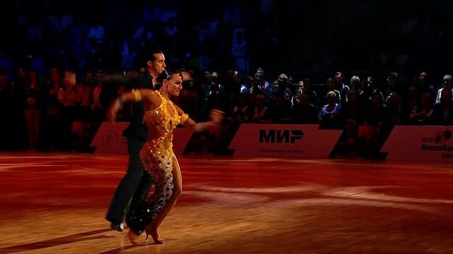 ANDREA SILVESTRI - MARTINA VARADI (HUN) | Чемпионат мира по танцевальному спорту | Ча-ча-ча | 2019