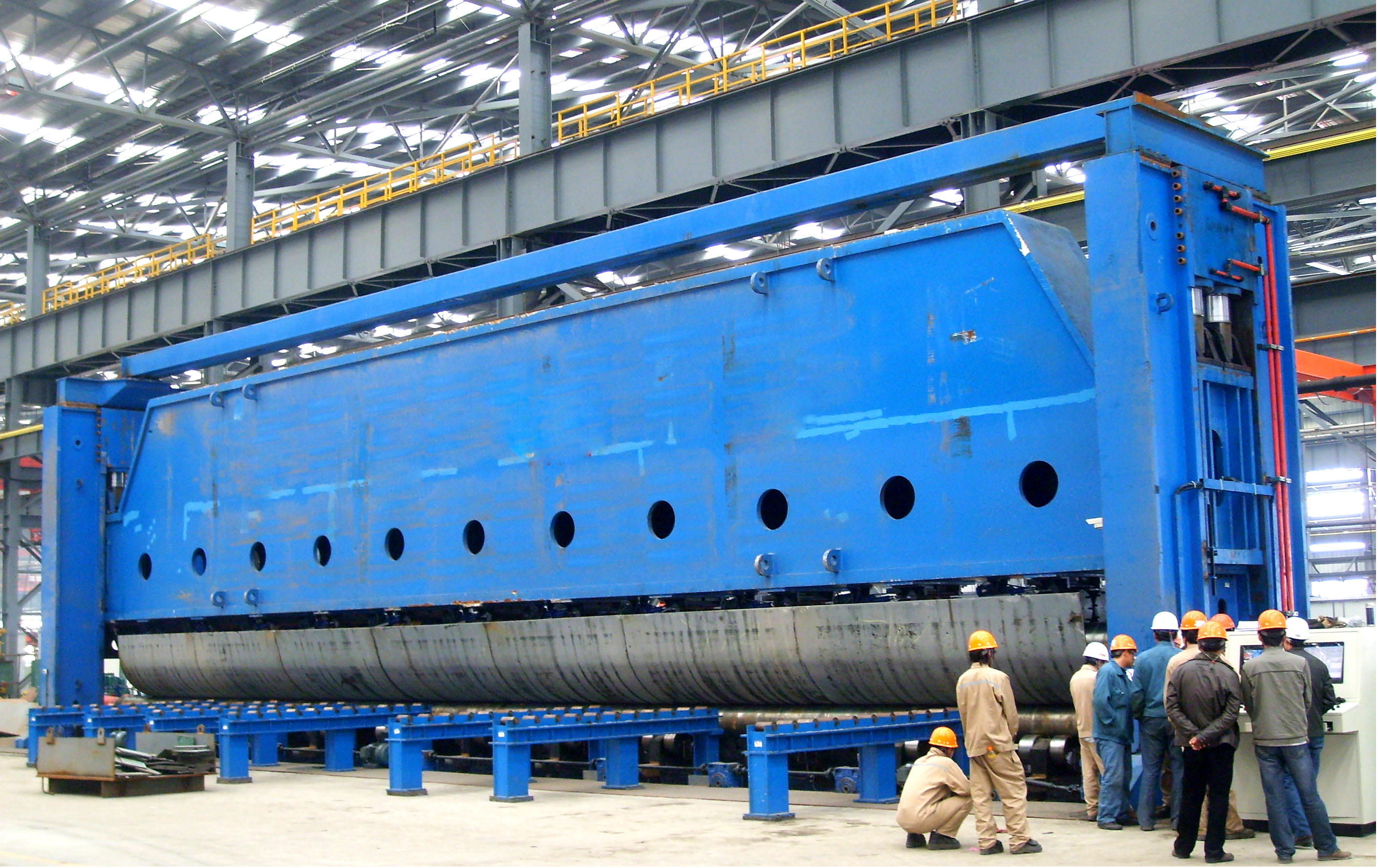 Машина для гибки металлических пластин для морской пехоты