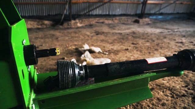 Сборка и обзор (Разбрасыватель минеральных удобрений ) РУМ 'Лидер' 9ООл.