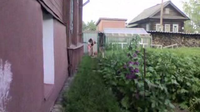 24.06.2010 Настя бегает.