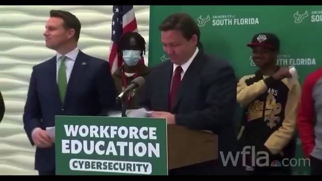 Five of the coolest blunders and imbecility cases of the week.mp4