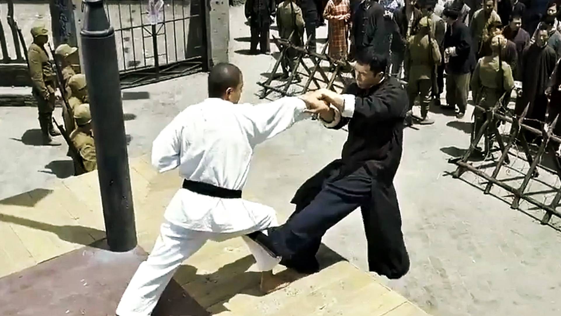 Донни Йен в роли Ип Мана • Бой с японским генералом (Ип Ман, 2008) Фрагмент