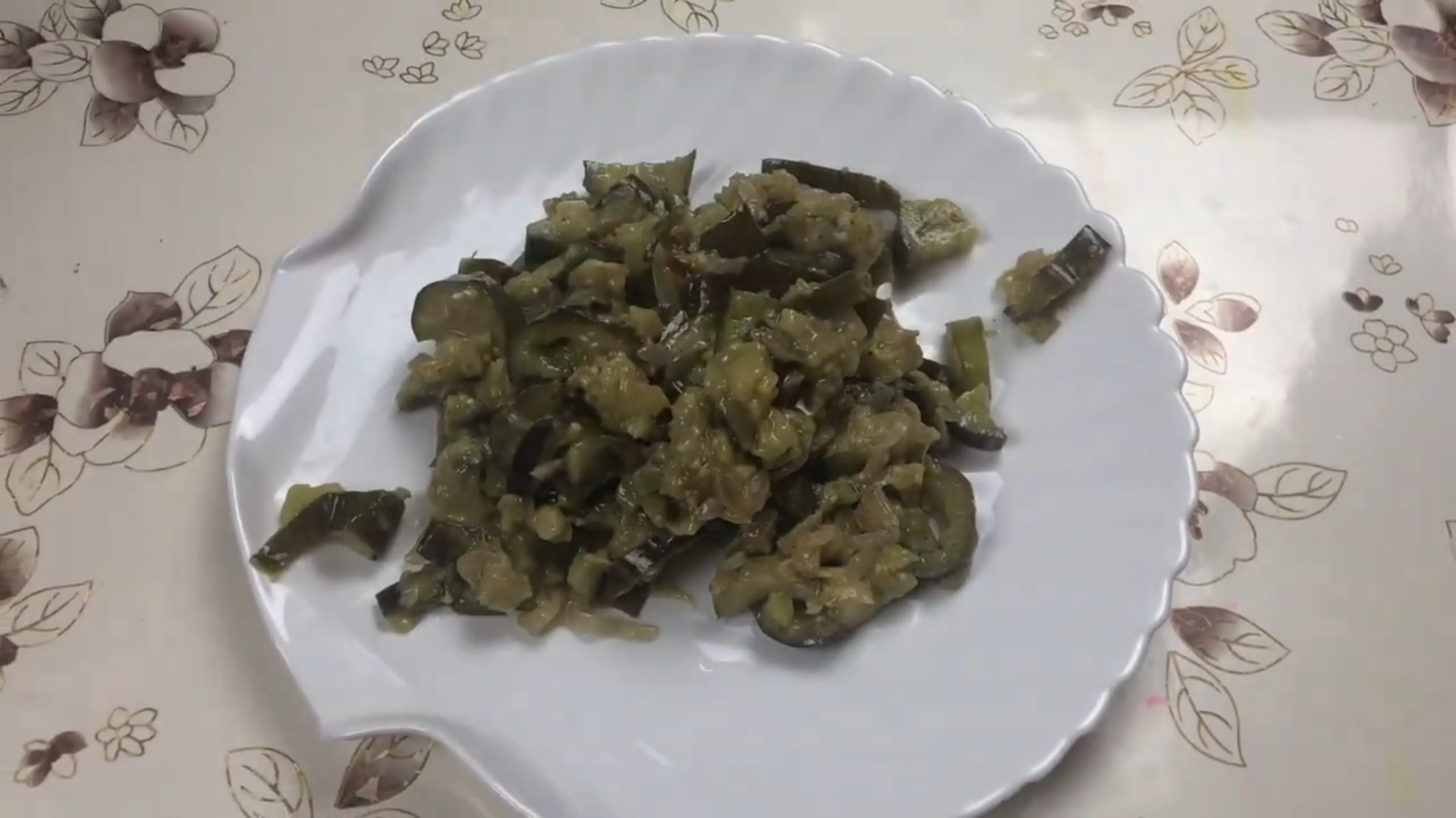 Рецепт приготовления жареных баклажанов. Вегетарианское блюдо