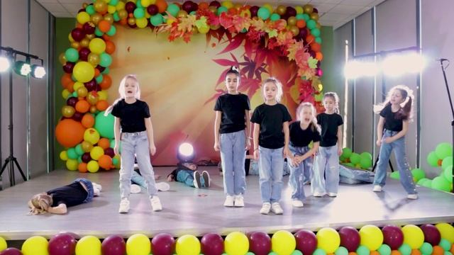 2022 11 Послушайте (Маяковский) - КП