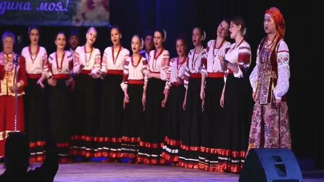 По за лугом зелененьким