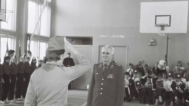 Бенедикт Ильич - Я лётчик!