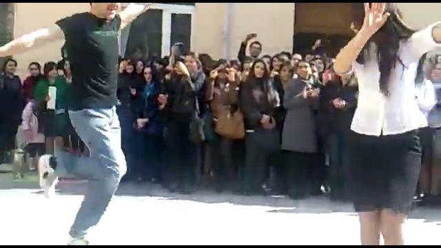 ЛЕЗГИНКА В ADU аварец зажигает лезгинку