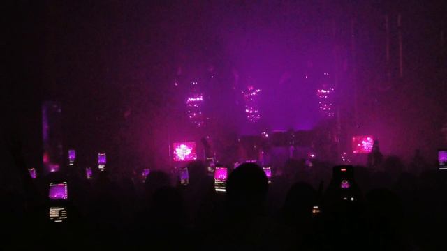 Захватили клуб