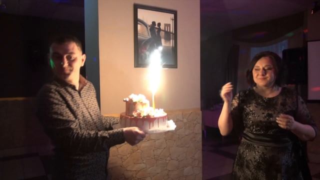 Праздничный торт