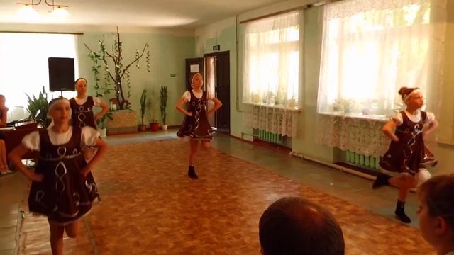 танцевальный коллектив Магнолия-4  двора