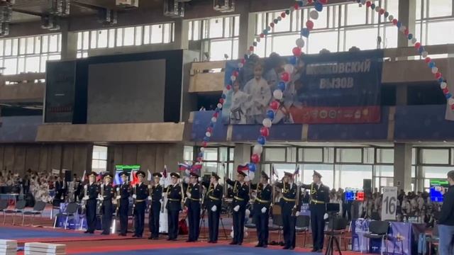 Выступление дефиле 4 курса 2