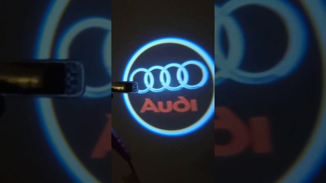 Плафоны с проекцией Audi