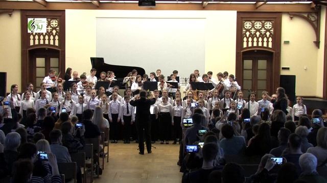 Д. Каччини - В. Вавилов. "Ave Maria" исп. камерный оркестр «Фантазия» и хор