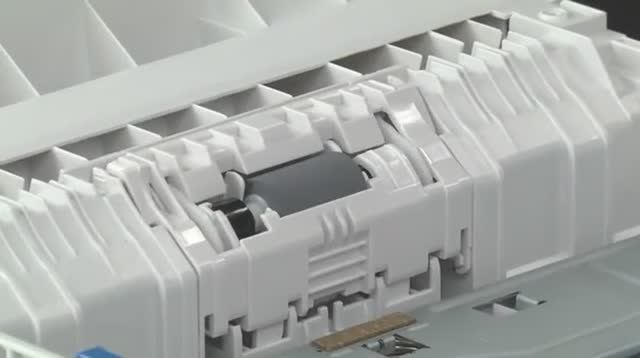 C, MC500 серия Как почистить ролики захвата бумаги в лотке на серии OKI C532, C542, MC563, MC573