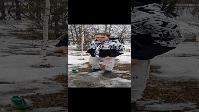 Никитка сэнсэй обучает боевым стойкам