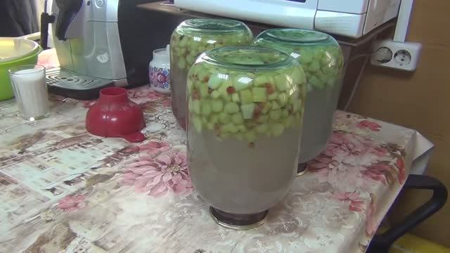 Компот из ревеня без стерилизации.mp4