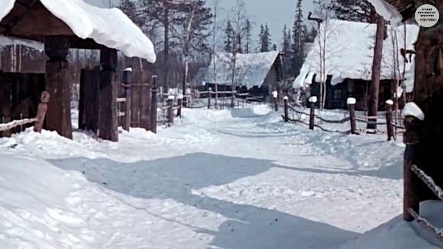 Марфушенька-душенька орехи грызёт