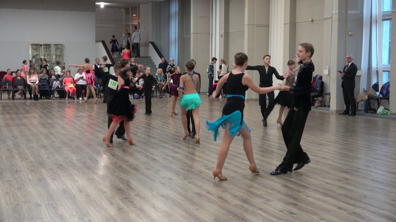 Юниоры 1 Е класс Латиноамериканская программа