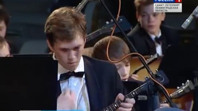 Вести  СПб 27 апреля 2014 . Гран-при конкурса Метелица получил оркестр Балалайка.