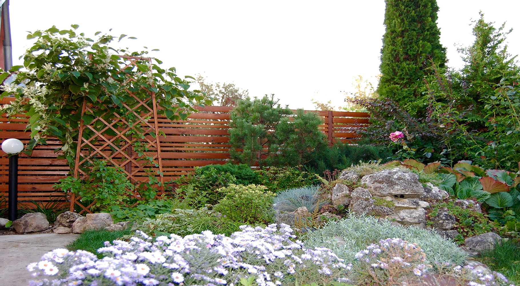 СТИЛЬНЫЙ ЗАБОР / Своими руками.mp4