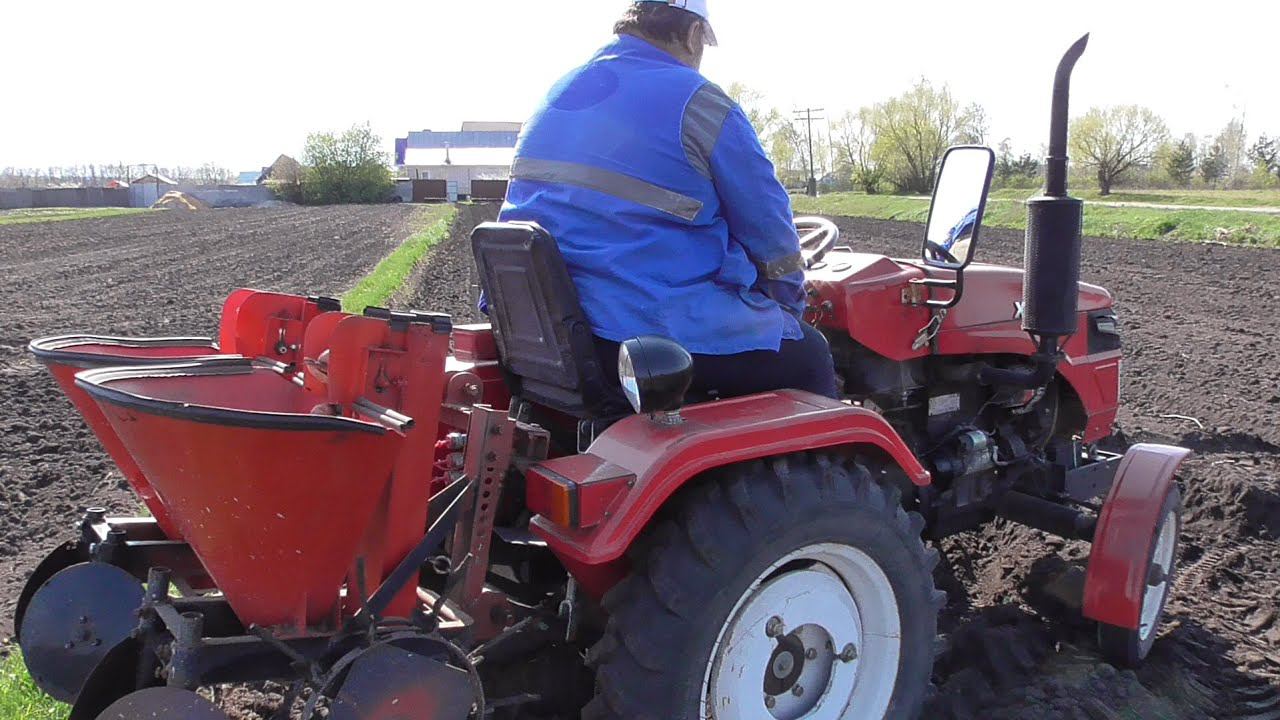 Посадка картофеля самодельной сажалкой и китайским трактором Синтай ХТ220