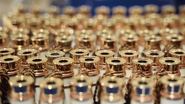 Цветы 50 — фильм Backstage (за кулисами)