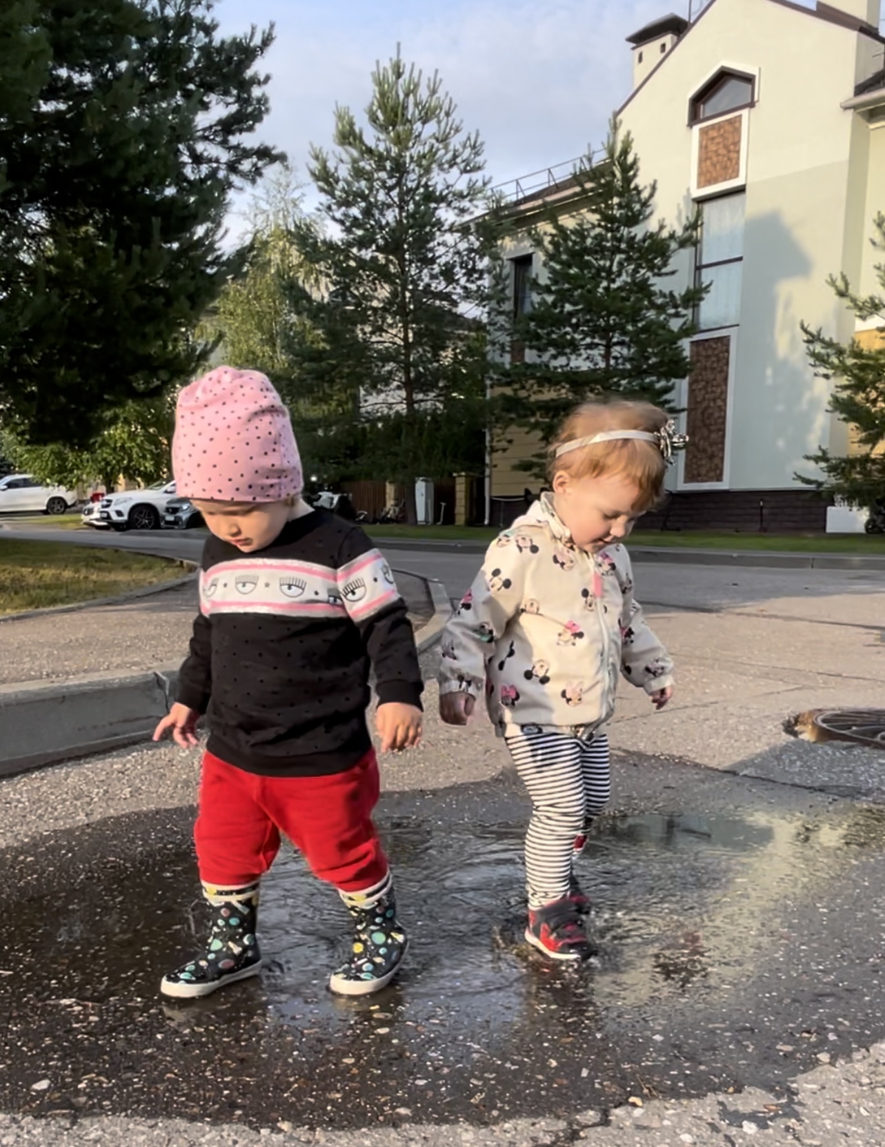 Лужи 🌧️⛈️🌧️⛈️🌧️🌦️🌦️🌦️🌧️⛈️🌧️🌦️☔️☔️🌦️☔️☔️☔️