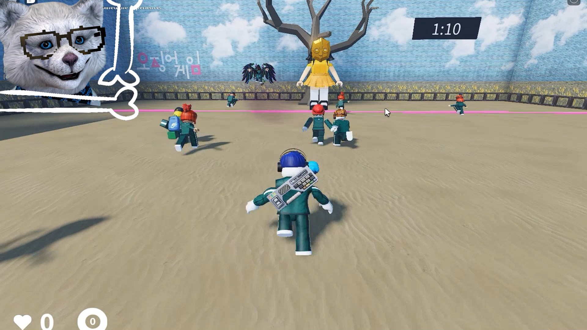 ??? Ржака Игра в Кальмара Бежим за Айфоном Роблокс