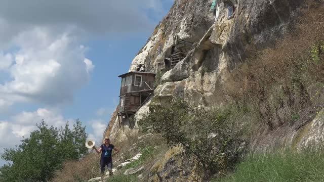 Крым. Фильм 9 Мануп-Кале.mp4