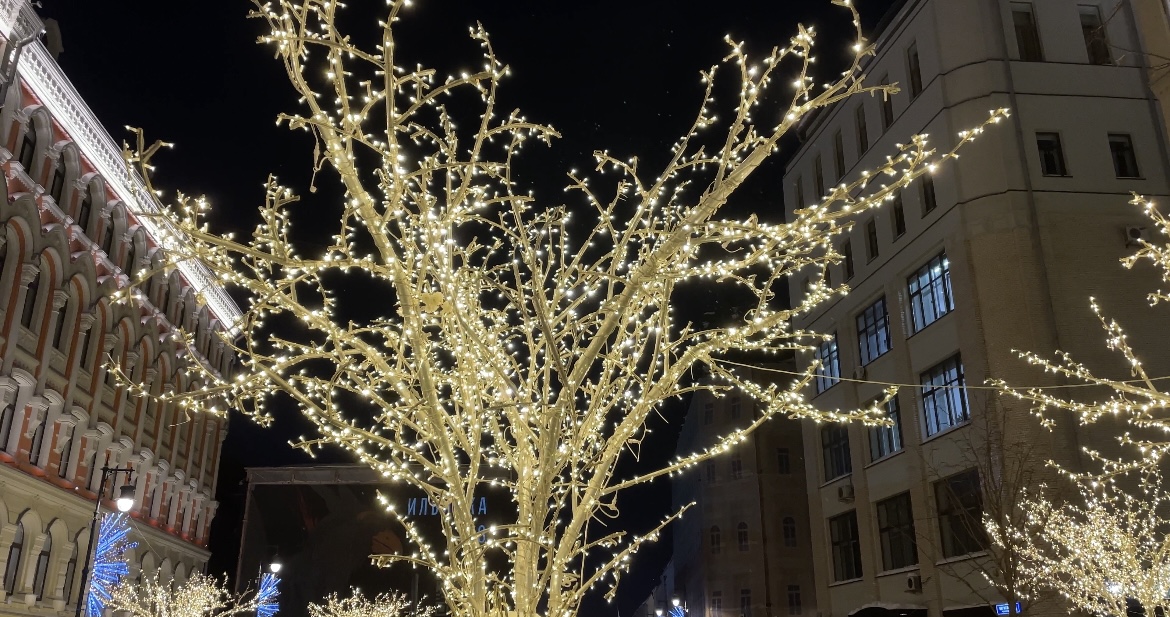 НОВОГОДНИЙ ЭКСПРЕСС. “O, Christmas Tree” в оригинале и “Last Christmas” по-русски…